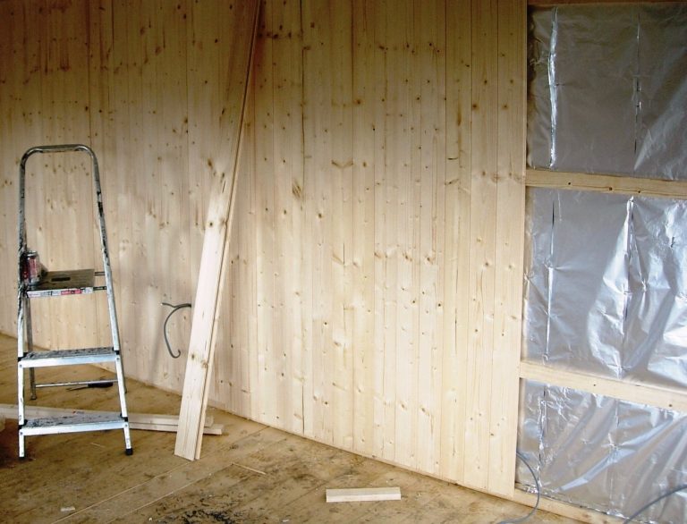 Garden Room Vertical Cladding - Home Garden Room